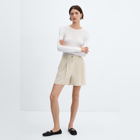 Mango | Shorts | Mango Pleated Highwaist Shorts | Poshmark